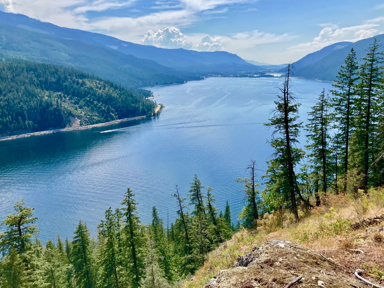 Exploring Black Point Peninsula on Mara Lake - Shuswap Passion