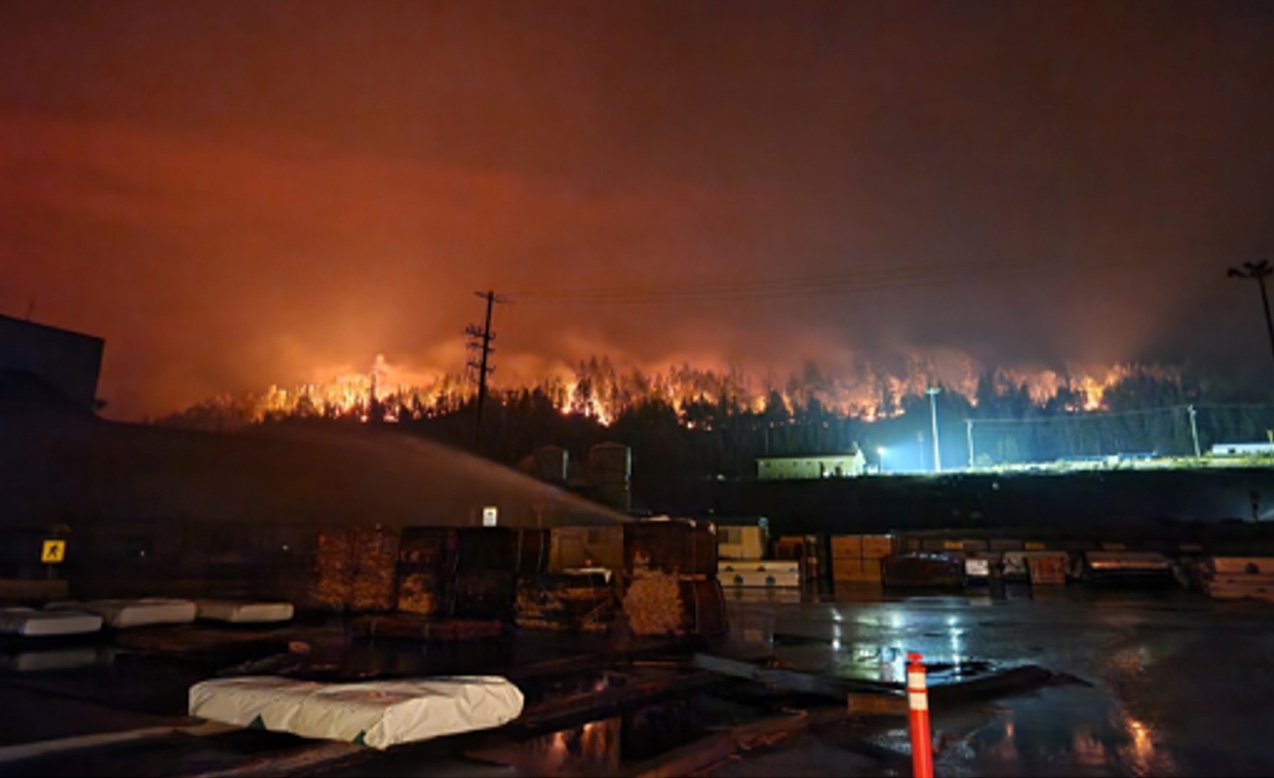 How the Adams Lake sawmill survived the 2023 firestorm - Shuswap Passion